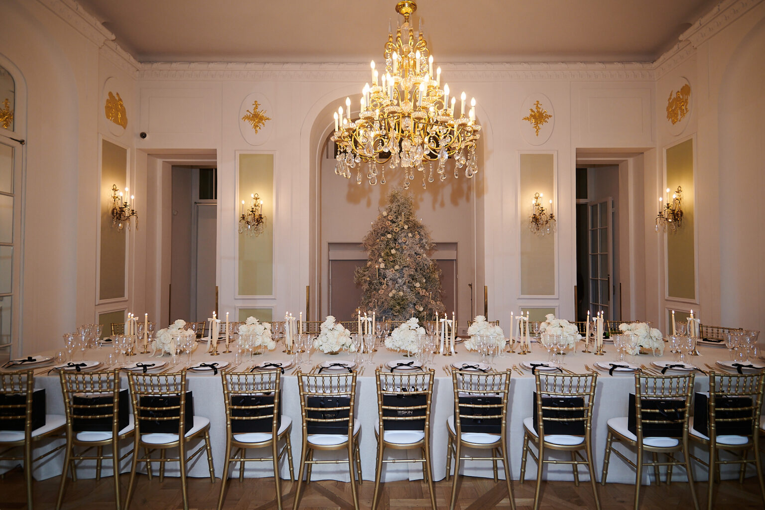 Boodles x The Wedding Edition With Luxury Velvet Table Bows
