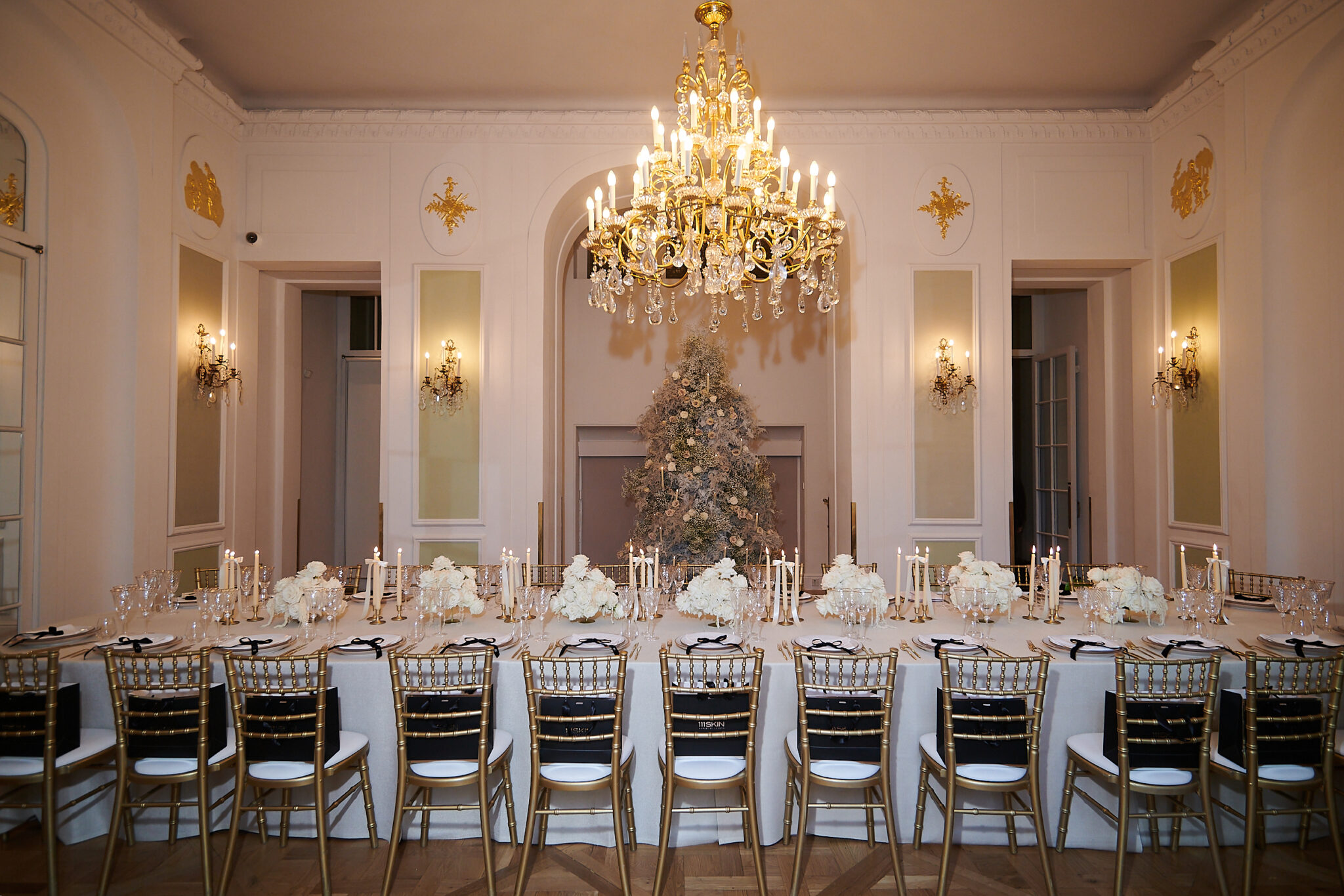 Boodles x The Wedding Edition With Luxury Velvet Table Bows